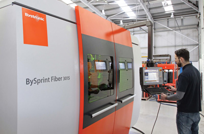 Versatile fiber laser has use in job shops | Laser Focus World