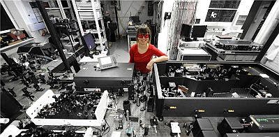 Student-built STED microscope achieves 100 nm resolution | Laser Focus ...