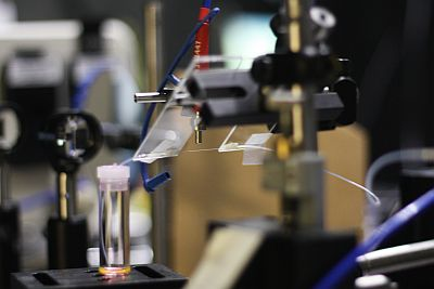 Liquid laser detects genes linked to cancer | Laser Focus World