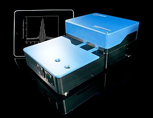 Toptica ultrafast fiber laser for biophotonics, femtosecond ...
