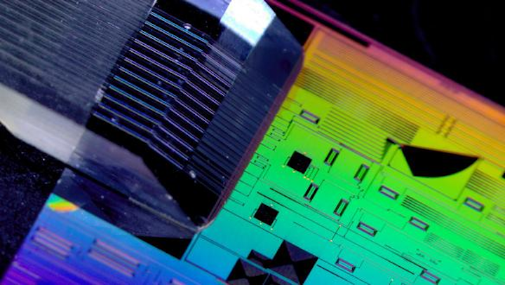MOSIS teams with imec, Tyndall, and ePIXfab on silicon photonics ...