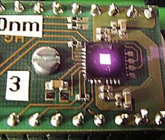 Ultrahigh-reliability high-power VCSEL array for 3D sensing and gesture ...