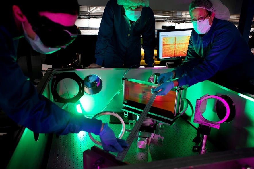 University of Michigan fires up ultrafast, ultrapowerful ZEUS laser ...
