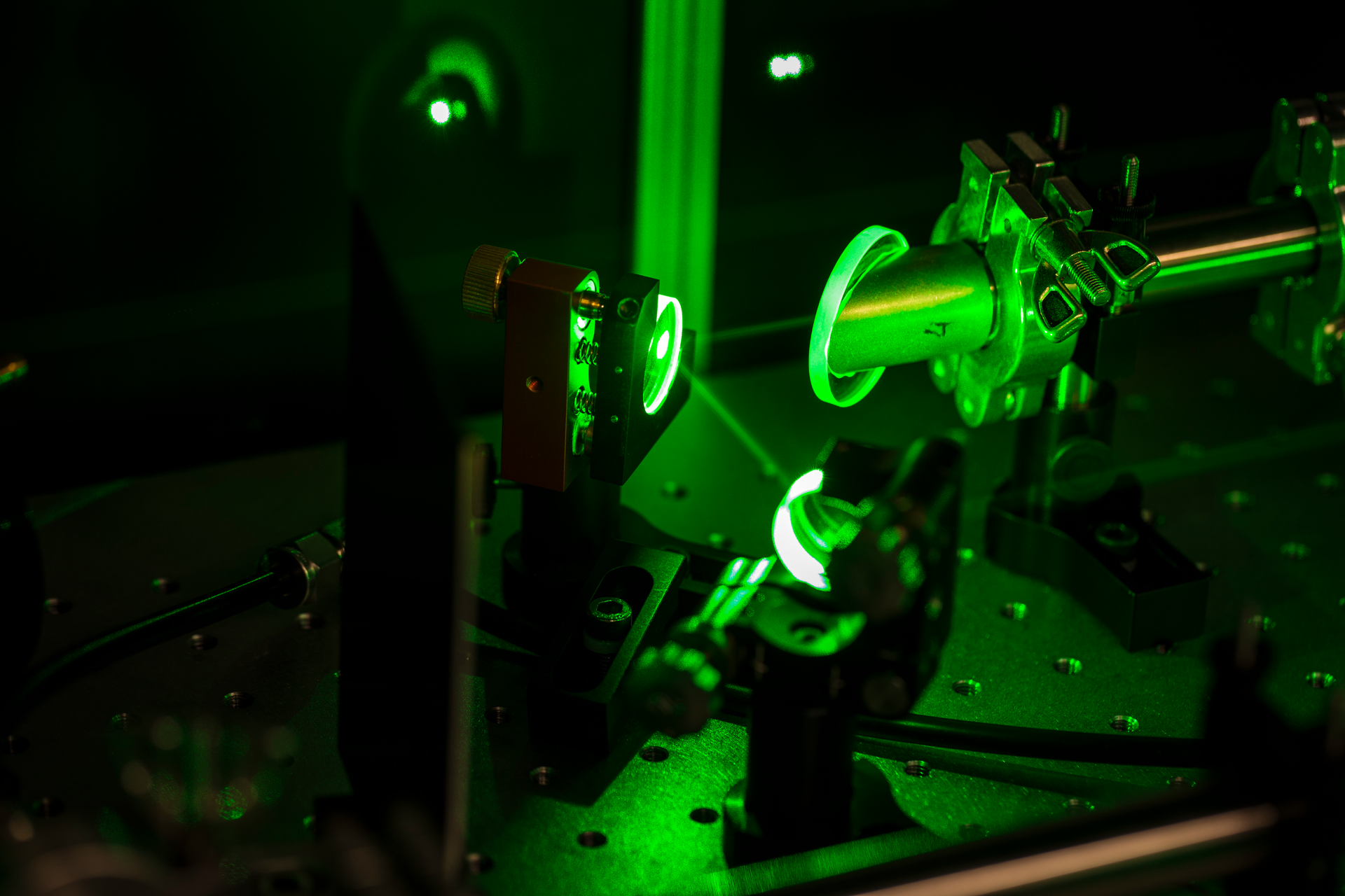 High-harmonic generation: A tutorial with Stefan Witte | Laser Focus World