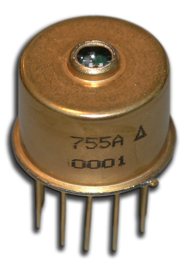 Laser rangefinder receiver operates at 1.06 and 1.54 µm | Laser Focus World